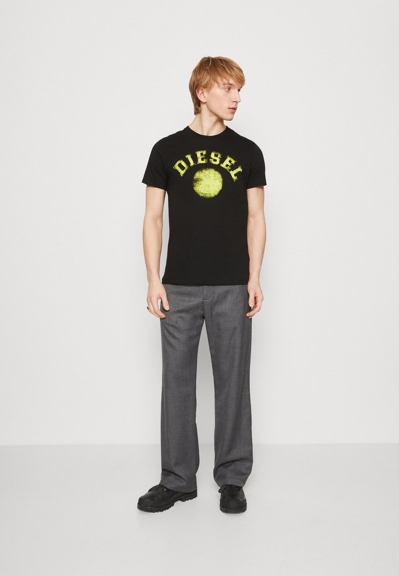 Diesel DIEGOR UNISEX - T-Shirt print - black/schwarz - Zalando.de