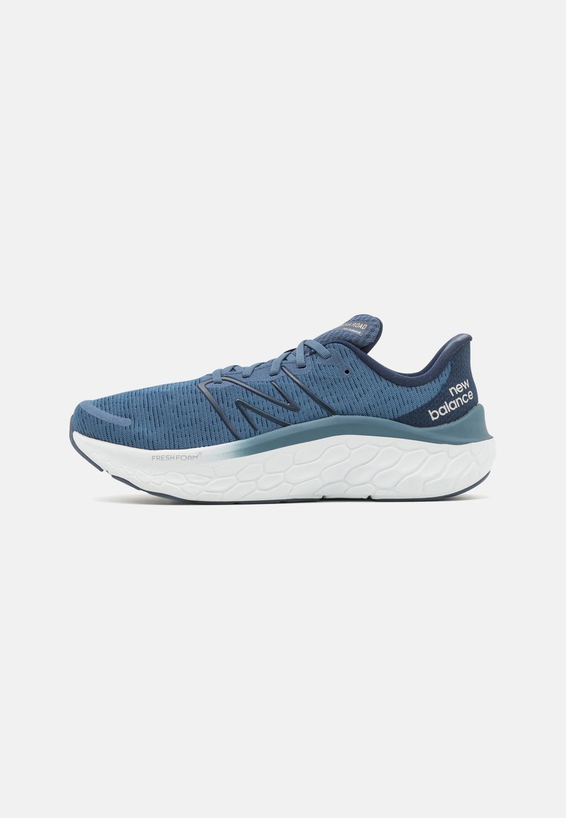 New Balance KAIHA - Obuwie do biegania treningowe/fioletowy - Zalando.pl