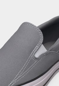 Converse CHUCK TAYLOR ALL STAR MALDEN STREET UNISEX - Trainers ...