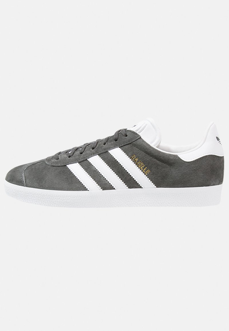 adidas Originals GAZELLE UNISEX - Trainers - dgsogr/white/goldmt/grey ...