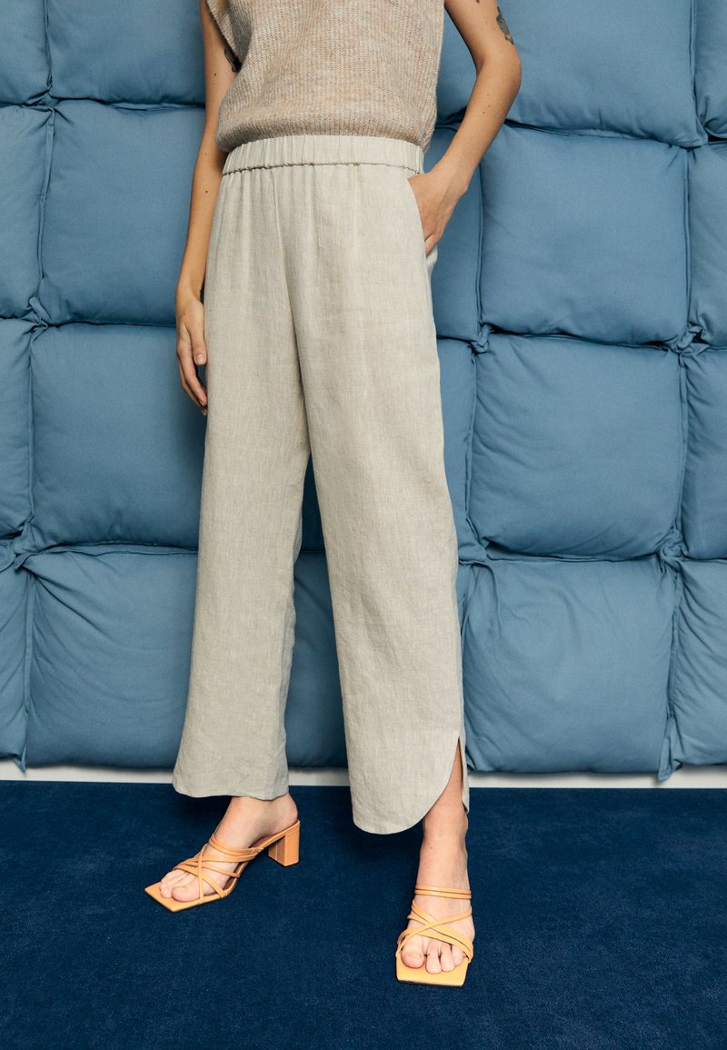 Stylein SPALETO - Trousers - beige - Zalando.co.uk