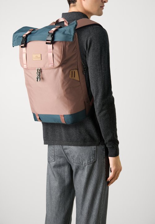 Doughnut CHRISTOPHER GO WILD BACKPACK UNISEX - Reppu - navy/grey ...