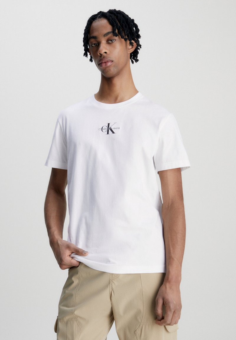 Calvin Klein Jeans MONOLOGO REGULAR TEE - T-shirt imprimé - bright white/blanc - ZALANDO.FR