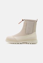 Calvin Klein Jeans CHUNKY COMBAT CHELSEA BOOT RUB - Classic ankle boots ...