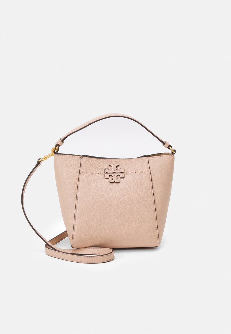 Tory Burch SMALL BUCKET BAG - Handtas - goan sand/geel - Zalando.nl