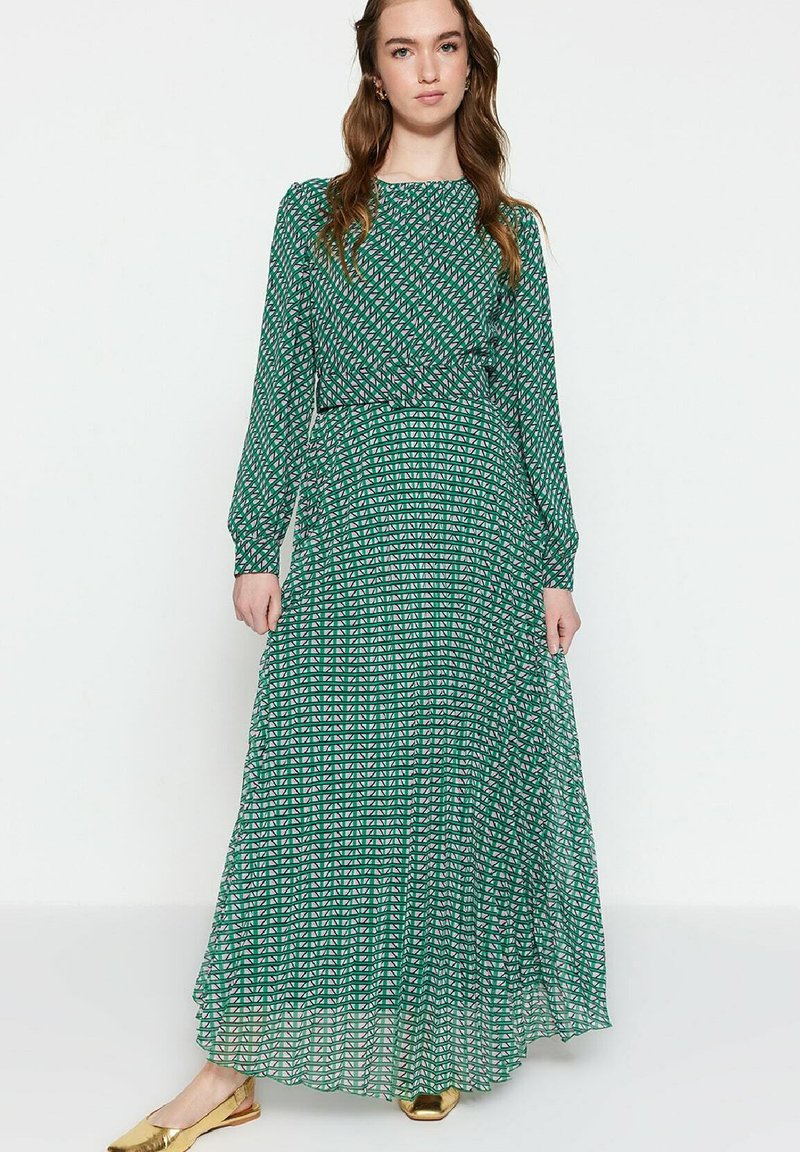 Trendyol Modest BESCHEIDEN STIJLVOL / NACHT - Velika haljina - green ...