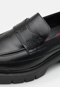 HUGO DENZEL - Slip-ins - black/svart - Zalando.se