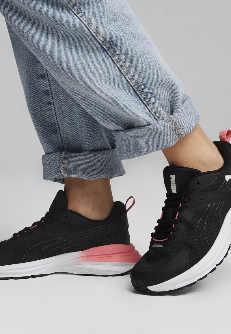 Puma HYPNOTIC UNISEX - Obuwie treningowe/czarny - Zalando.pl