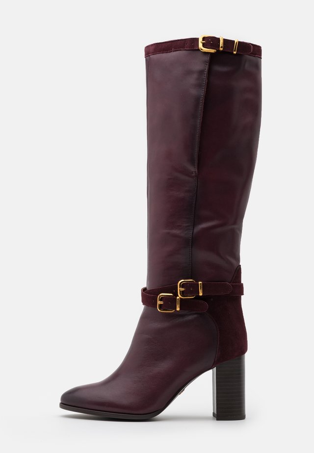 Rote Stiefel & Boots für Damen | Reinschlüpfen & Wohlfühlen | bei ZALANDO