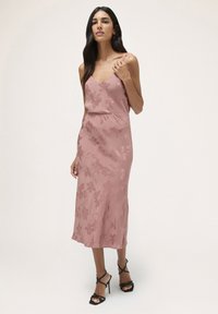 Motivi Day dress - rosa/pink - Zalando