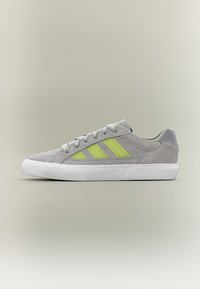 Adidas Skateboarding COURT TNS PREMIERE UNISEX - Sneaker low - grey two ...