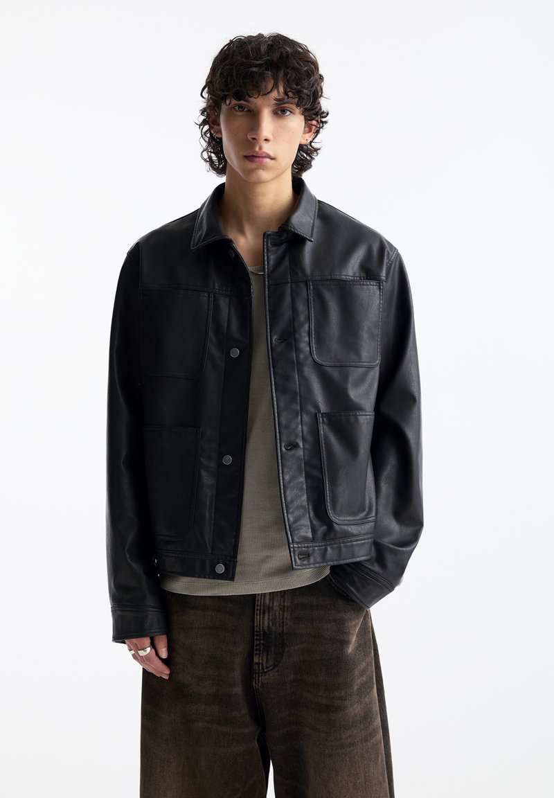 PULL&BEAR UTILITY - Kunstlederjacke - black/schwarz - Zalando.de