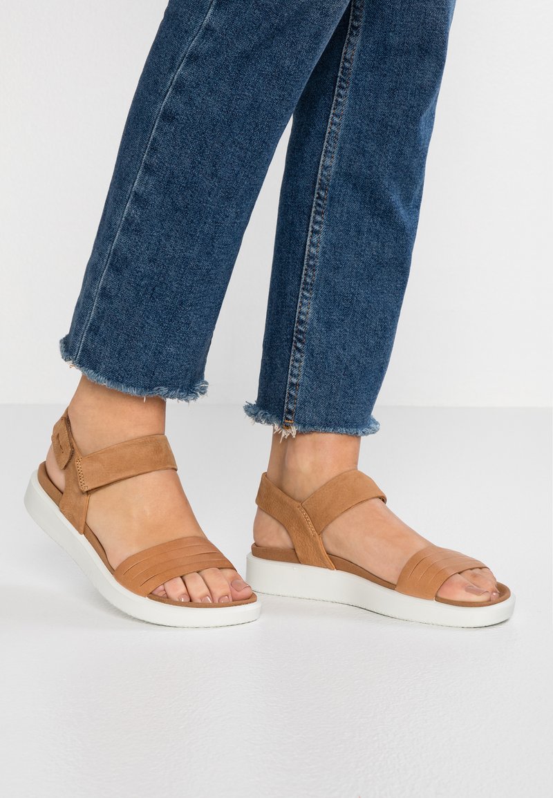ECCO FLOWT W - Sandale - lion/coniac - Zalando.ro