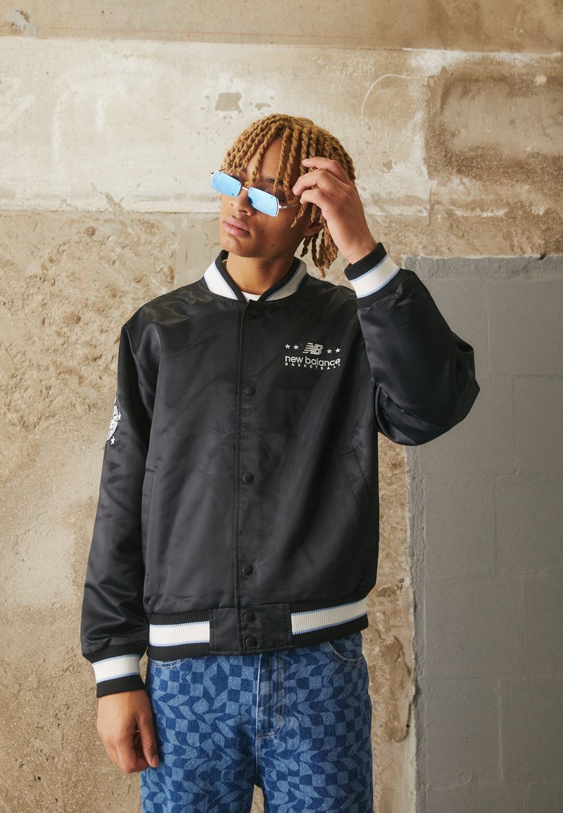New Balance HOOPS INVITATIONAL JACKET - Bomber Jacket - black - Zalando.ie