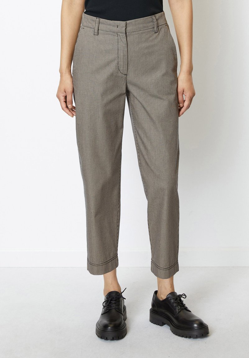 Marc O'Polo MODELL KALNI RELAXED MIT MINI-PEPITA-MUSTER - Chino - beige ...