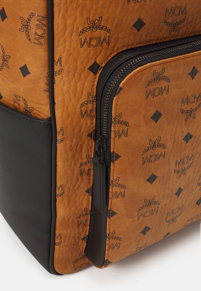 MCM AREN BACKPACK UNISEX - Tagesrucksack - cognac - Zalando.at