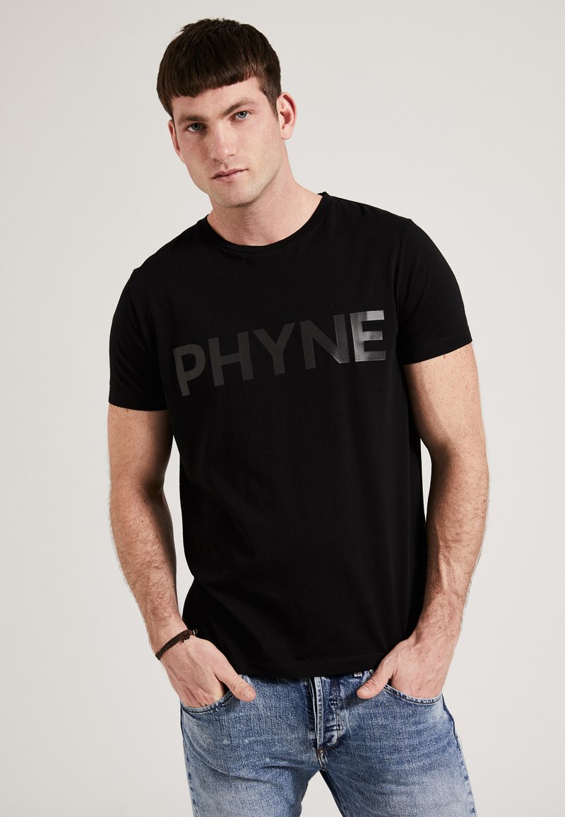 Phyne THE STATEMENT PHYNE - T-Shirt print - black/schwarz - Zalando.ch