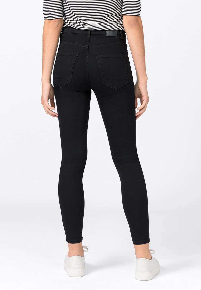 Vulkan habe Spaß Oma hallhuber ella jeans Raub Auslassen Taktik