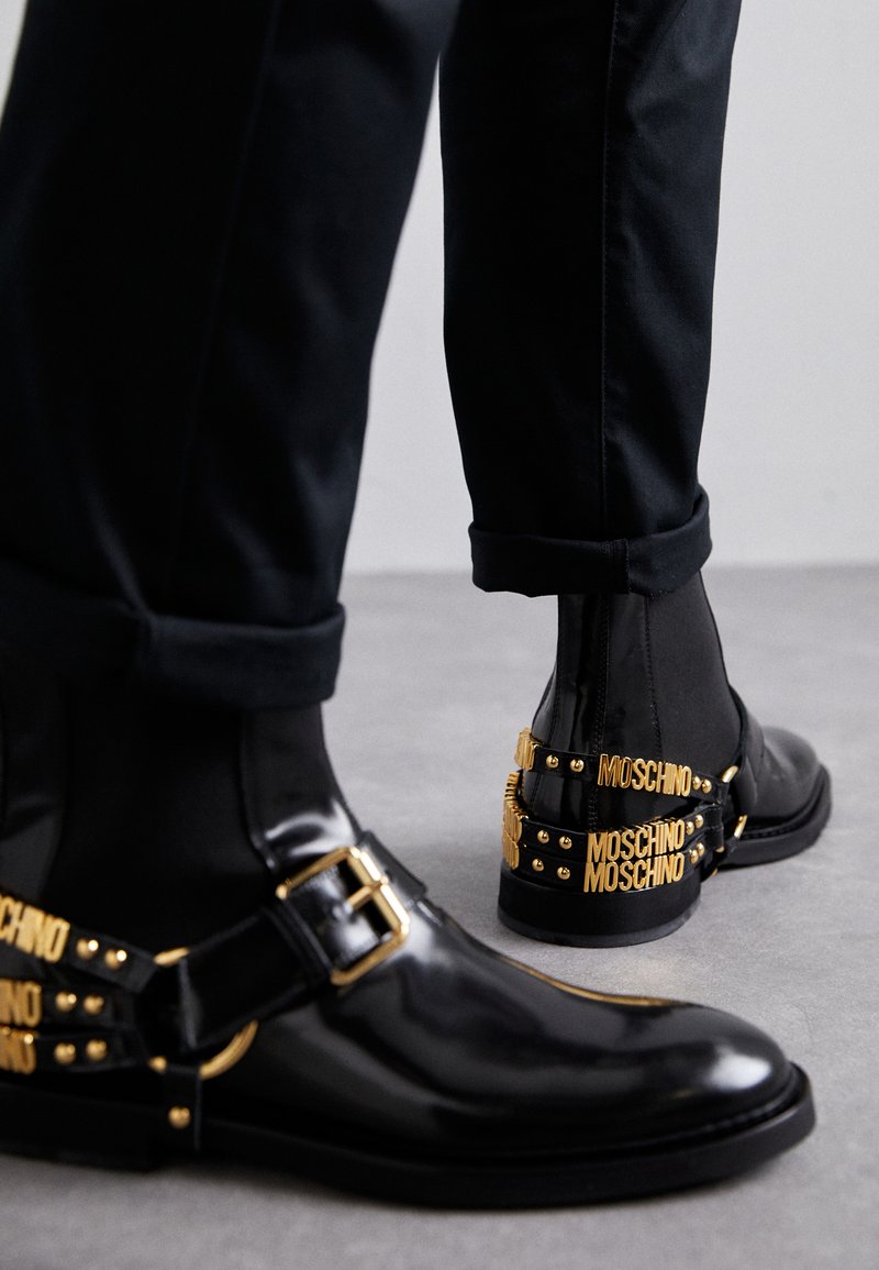 MOSCHINO FREYE MINILETTERING - Cowboy-/Bikerlaarsjes - nero/zwart ...