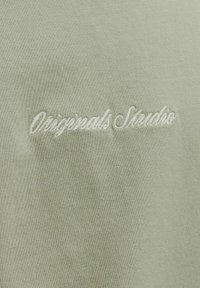 Jack & Jones JORNORREBRO EMB TEE SS CREW NECK PLS - Print T-shirt ...