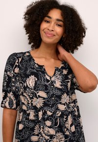 Kaffe KALADONNA - Tunika - black savannah tan paisley/černá - Zalando.cz