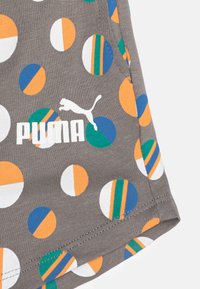 Puma SUMMER CAMP INFANTS UNISEX SET - Korte broeken - turquoise surf ...