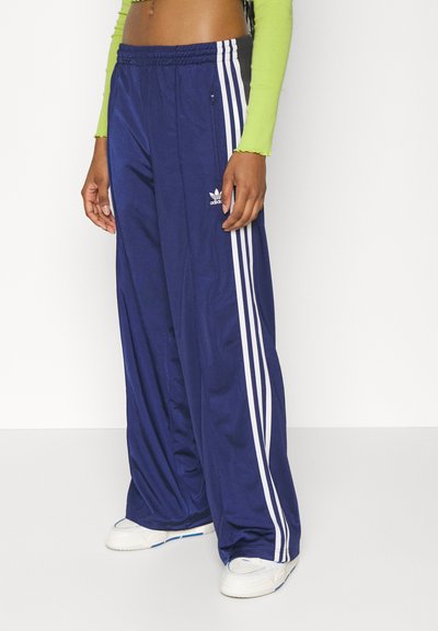 adidas Originals FIREBIRD LOOSE TRACK - Jogginghose - dark blue ...