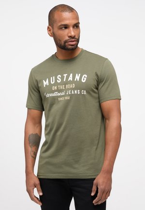 Mustang Triko s potiskem - grau/šedá - Zalando.cz