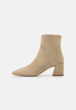 Furla BLOCK BOOT - Classic ankle boots - juta/sand - Zalando.de
