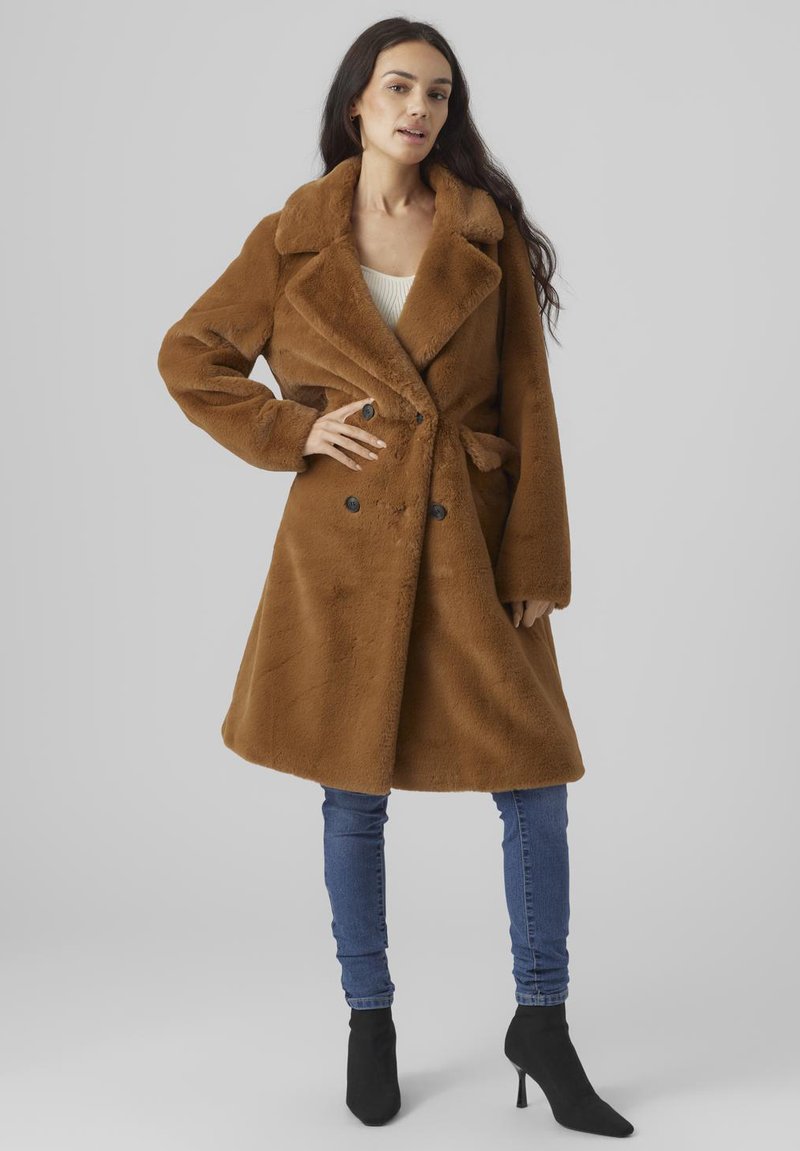Vero Moda VMSONJAELLY LONG COAT - Vinterkappa /-rock - rubber/beige ...