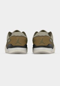Jordan JORDAN FLIGHT COURT UNISEX - Baskets basses - spruce fog/medium olive/brown kelp/sail ...