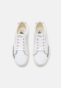 Vans RECONSTRUCT UNISEX - Sneaker low - true white/weiß - Zalando.at