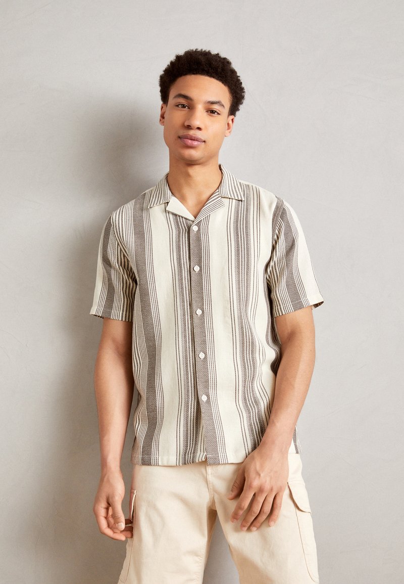 Lindbergh RESORT COLLAR SHIRT - Shirt - dark stone/khaki - Zalando.ie