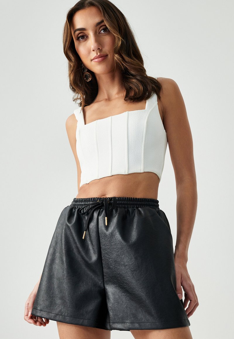 BWLDR DAISY - Shorts - black - Zalando.ie