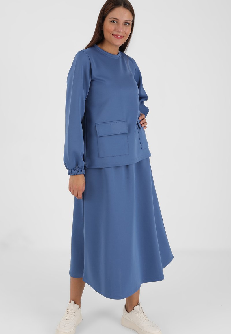 Modanisa UNLINED CREW NECK BENIN - A-Linien-Rock - blue/blau - Zalando.at