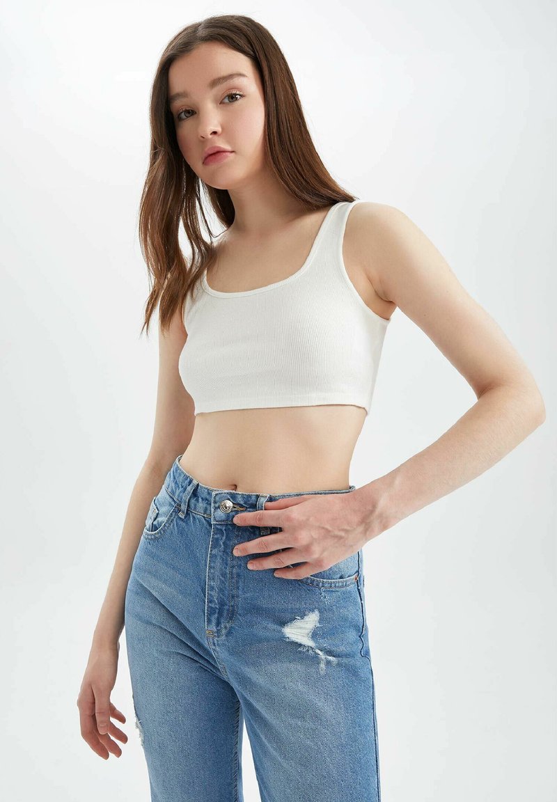Defacto Slim Fit Top Ecru Beige Zalando De
