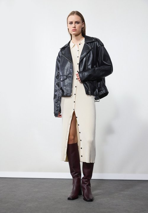 LÄST ANGIE CHELSEA - Saappaat - dark brown/viininpunainen - Zalando.fi