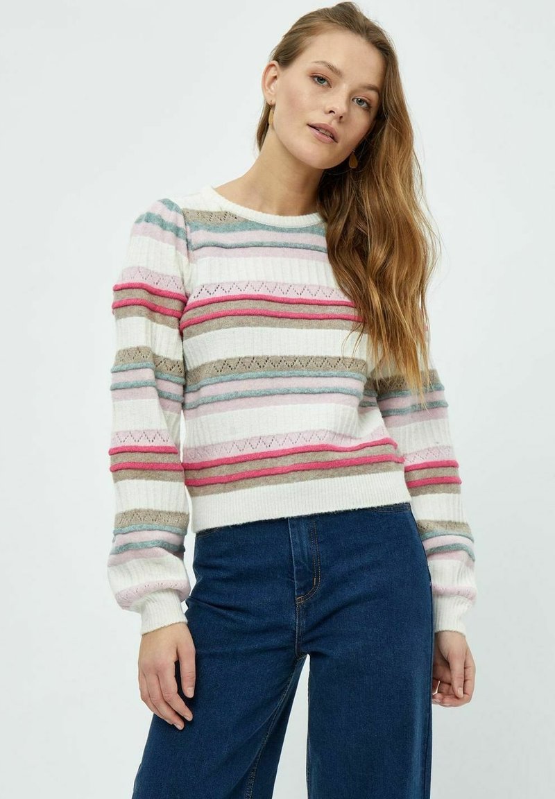 PEPPERCORN PCPAM GRS PUFF SLEEVE - Strickpullover - cloud dancer stripe ...