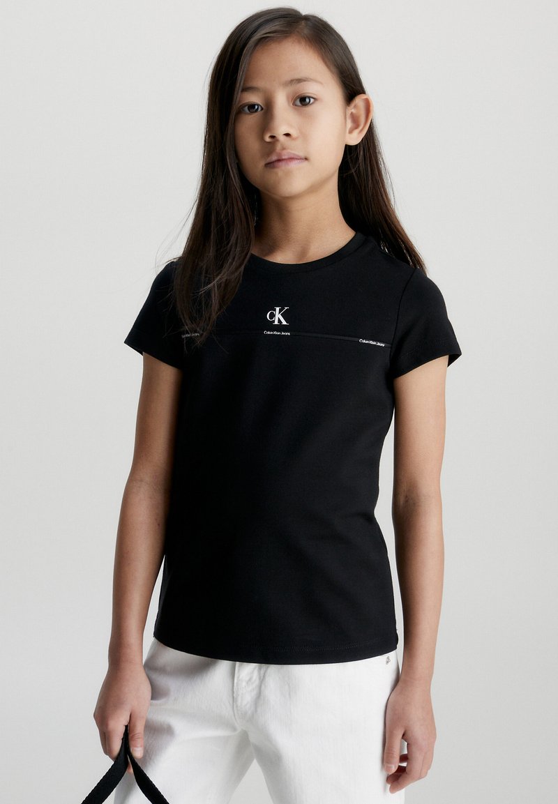 Calvin Klein Jeans PUNTO LOGO TAPE - Print T-shirt - ck black/black ...