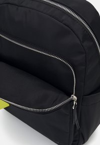 PARFOIS BACKPACK MAGIK LOVE - Tagesrucksack - black/schwarz - Zalando.at
