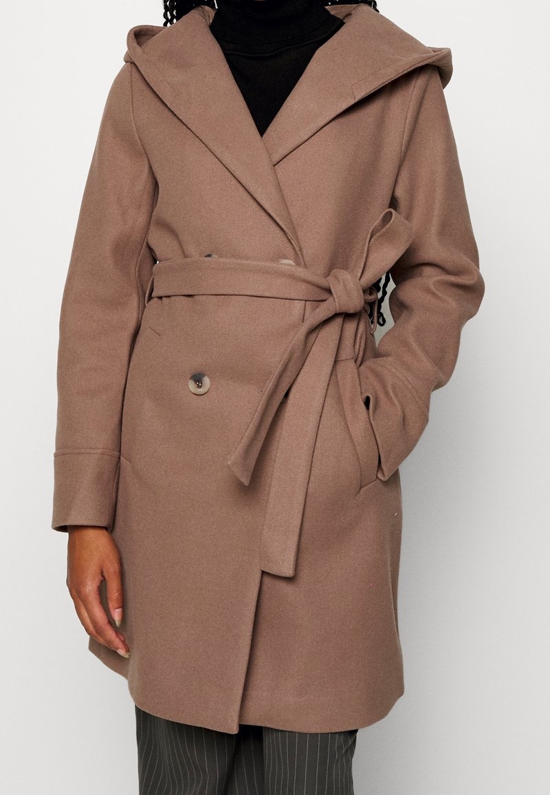 VILA Petite Klassisk frakke - brown/brun - (Pre-owned) - Zalando.dk