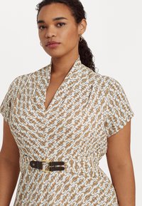 Lauren Ralph Lauren Woman ELMAND SHORT SLEEVE DAY DRESS - Freizeitkleid - cream/mehrfarbig ...
