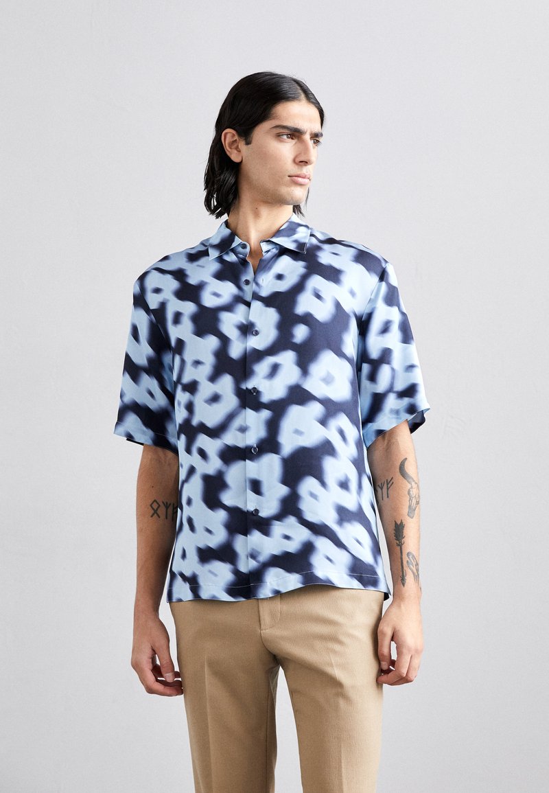 sandro SLIPPERY FLOWER - Shirt - bleu/blue - Zalando.de