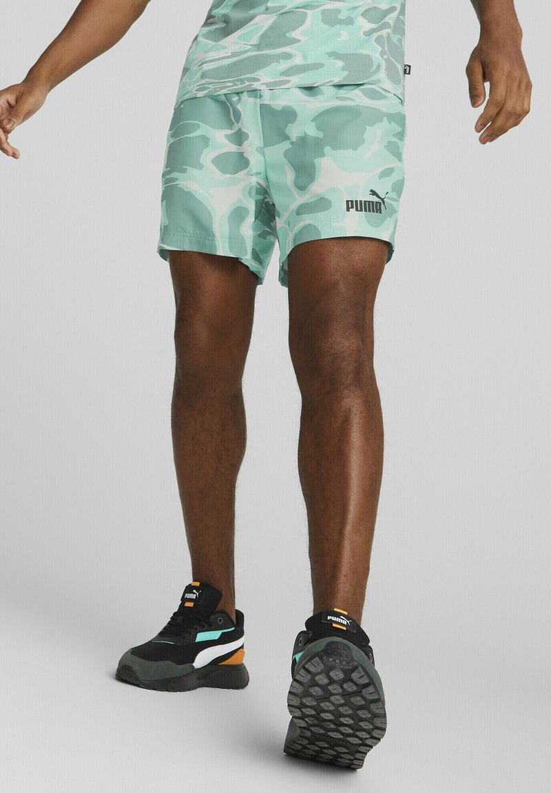 Puma SUMMER SPLASH - Shorts - mint/green - Zalando