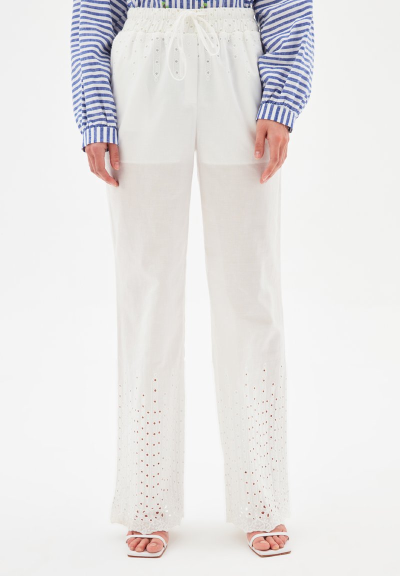 adL ELASTIC WAIST POCKET - Broek - white/wit - Zalando.be