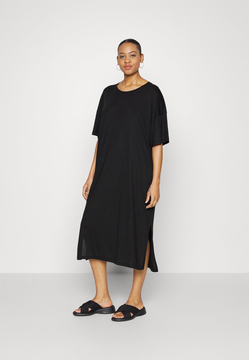 Noisy May NMMAIDEN DRESS CURVE - Trikotāžas kleita - black/melns ...