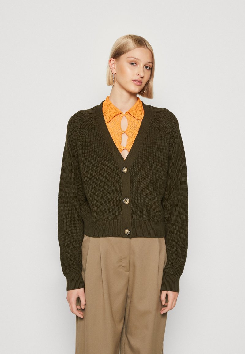 Monki Neuletakki - green dark/tummanvihreä - Zalando.fi