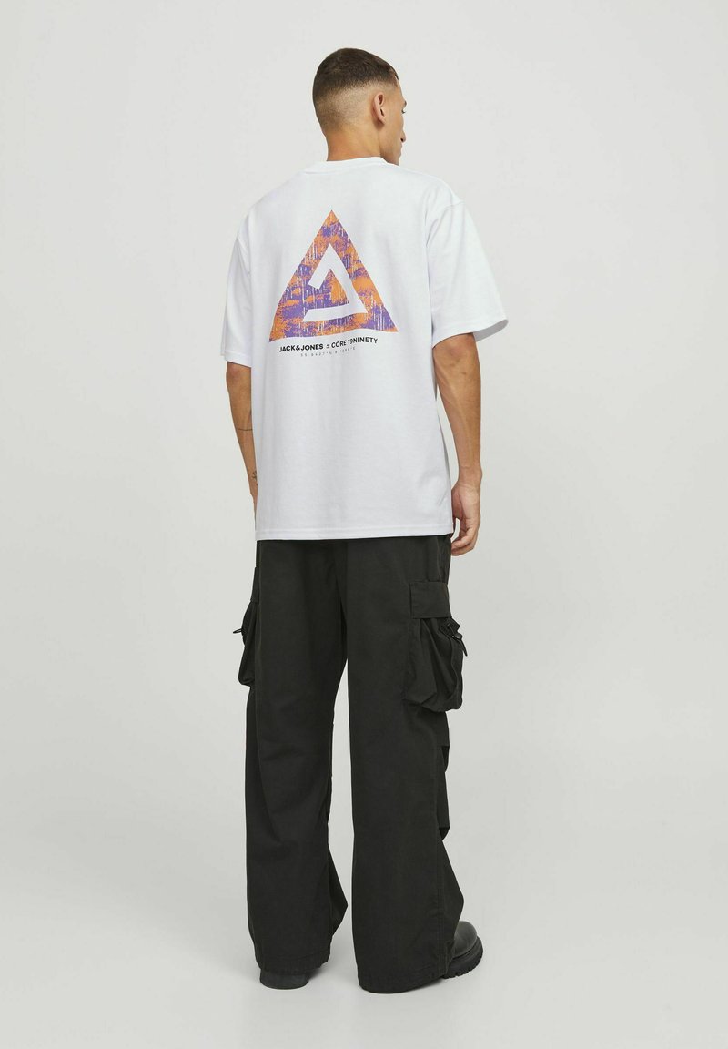 Jack & Jones TRIANGLE CREW NECK - T-shirts print - white/hvid - Zalando.dk