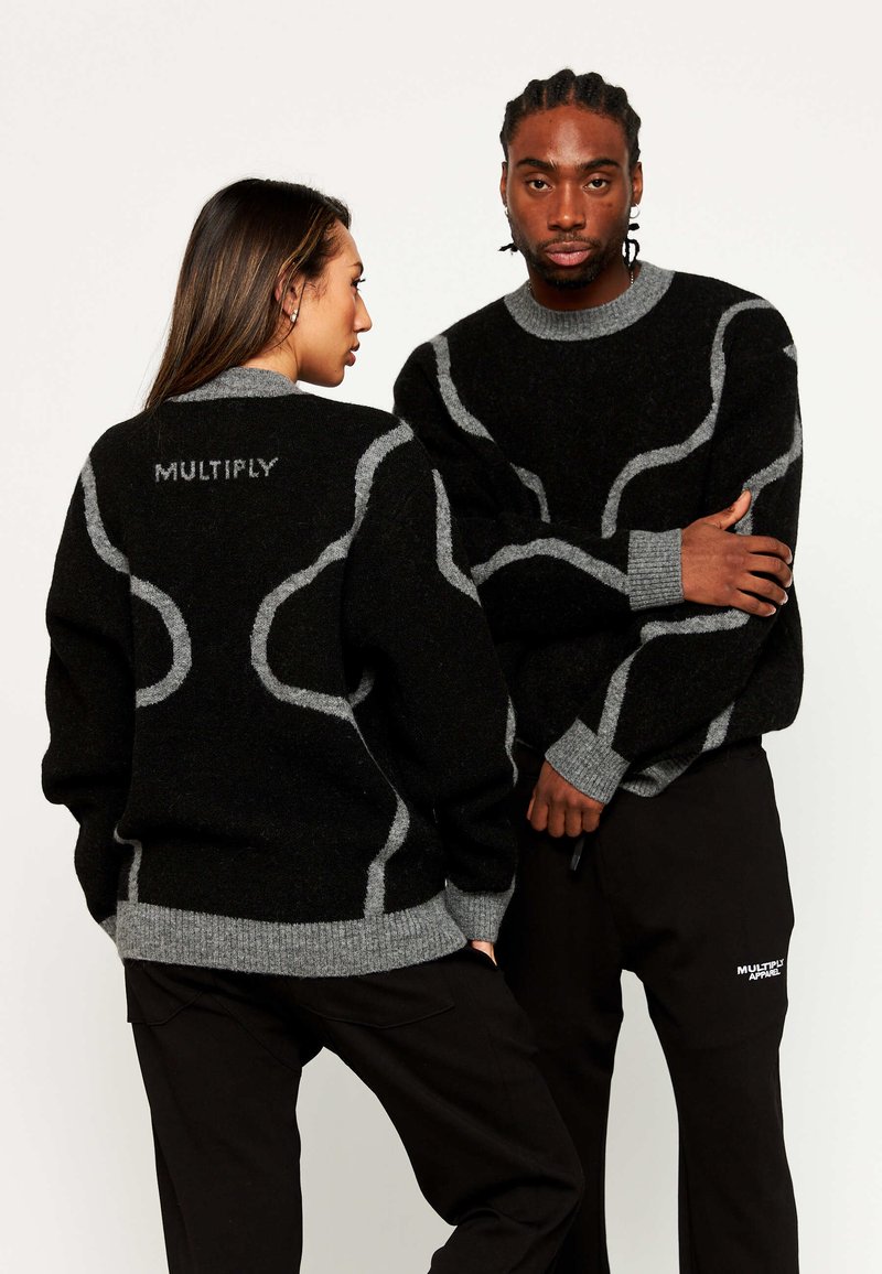 Multiply Apparel OVERSIZE SWEATER LINES - Strickpullover - black/beige ...