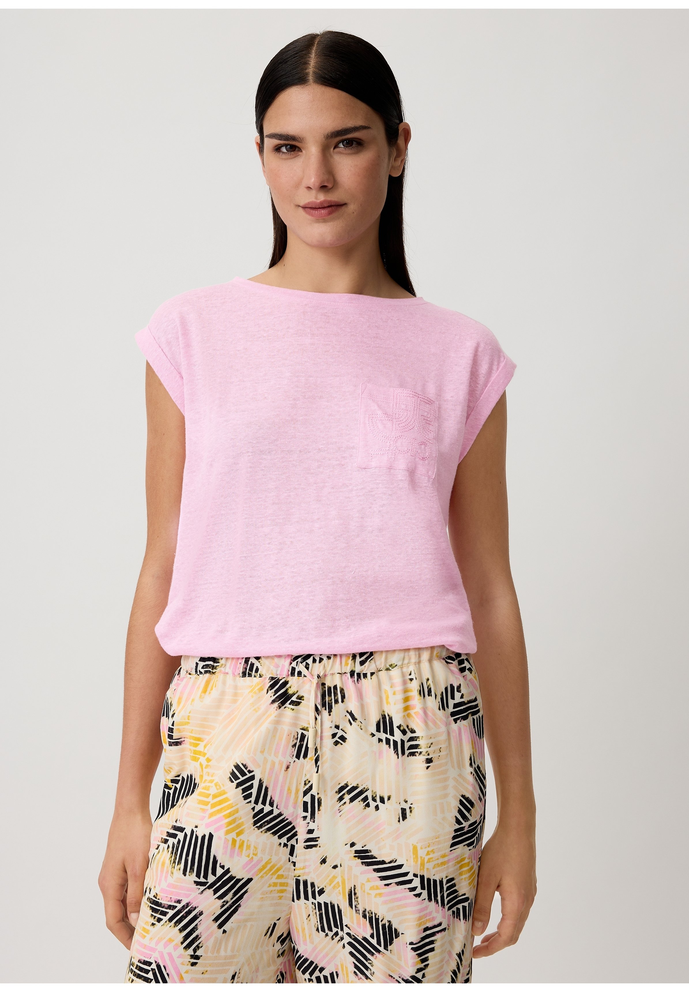 comma casual identity MIT STICKEREI - T-Shirt basic - rosa/pink ...